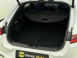 White Kia ProCeed 2019 in Vilnius, with an engine capacity of 1.59 L and mileage of 84 thousand km for 16300 €, photo 13 on AUTOMOTO.COM.LV