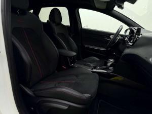 White Kia ProCeed 2019 in Vilnius, with an engine capacity of 1.59 L and mileage of 84 thousand km for 16300 €, photo 16 on AUTOMOTO.COM.LV