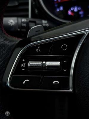 White Kia ProCeed 2019 in Vilnius, with an engine capacity of 1.59 L and mileage of 84 thousand km for 16300 €, photo 33 on AUTOMOTO.COM.LV
