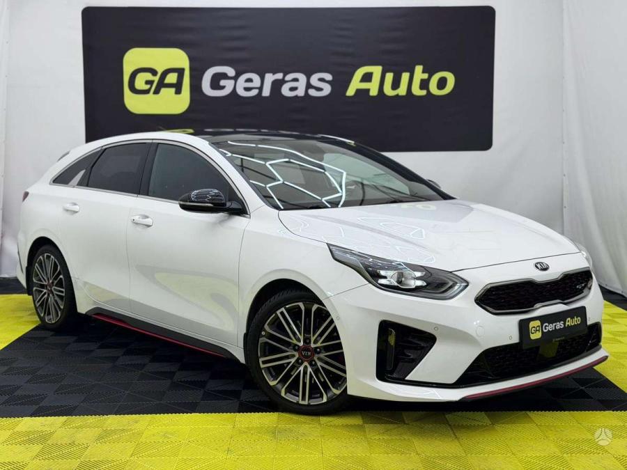 White Kia ProCeed 2019 in Vilnius, with an engine capacity of 1.59 L and mileage of 84 thousand km for 16300 €, photo 4 on AUTOMOTO.COM.LV