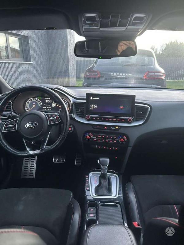 White Kia ProCeed 2021 in Klaipeda, with an engine capacity of 1.59 L and mileage of 100 thousand km for 19000 €, photo 6 on AUTOMOTO.COM.LV