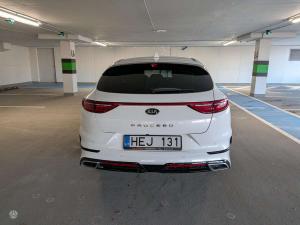 White Kia ProCeed 2021 in Vilnius, with an engine capacity of 1.48 L and mileage of 80 thousand km for 16800 €, photo 7 on AUTOMOTO.COM.LV