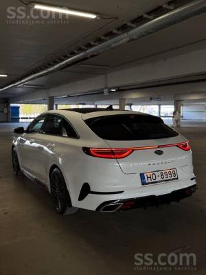 White Kia ProCeed 2021 in Riga, with an engine capacity of 1.60 L and mileage of 78 thousand km for 20799 €, photo 9 on AUTOMOTO.COM.LV