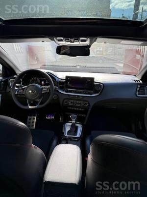 White Kia ProCeed 2021 in Riga, with an engine capacity of 1.60 L and mileage of 78 thousand km for 20499 €, photo 18 on AUTOMOTO.COM.LV