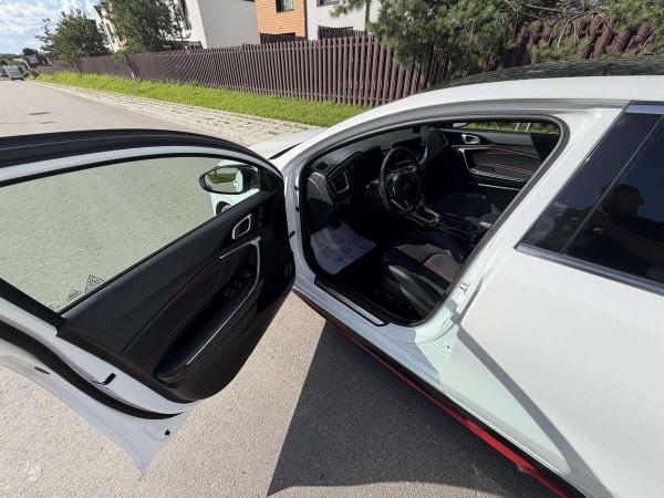 Balts Kia ProCeed 2021 Viļņa, ar dzinēja tilpumu 1.59 L un nobraukumu 127 tūkst. km par 15500 €, foto 10 vietnē AUTOMOTO.COM.LV