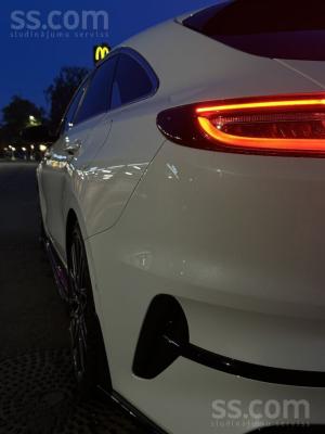 White Kia ProCeed 2022 in Riga, with an engine capacity of 1.60 L and mileage of 64 thousand km for 19999 €, photo 12 on AUTOMOTO.COM.LV