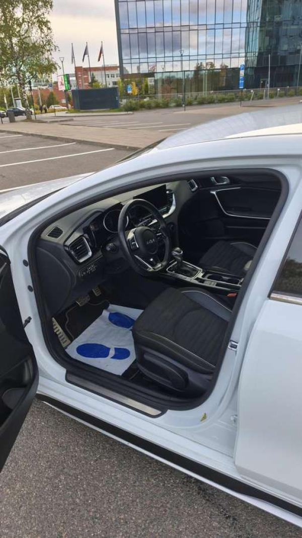 Balts Kia ProCeed 2023 Viļņa, ar dzinēja tilpumu 1.48 L un nobraukumu 81 tūkst. km par 21900 €, foto 10 vietnē AUTOMOTO.COM.LV