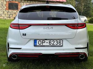 White Kia ProCeed 2024 in Riga, with an engine capacity of 1.59 L and mileage of 41 thousand km for 23500 €, photo 7 on AUTOMOTO.COM.LV