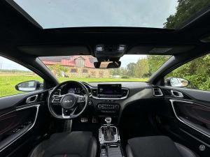 White Kia ProCeed 2024 in Riga, with an engine capacity of 1.59 L and mileage of 41 thousand km for 23500 €, photo 10 on AUTOMOTO.COM.LV