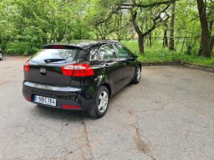 Black Kia Rio 2011 in Vilkaviskis, with an engine capacity of 1.10 L and mileage of 250 thousand km for 2900 €, photo 6 on AUTOMOTO.COM.LV