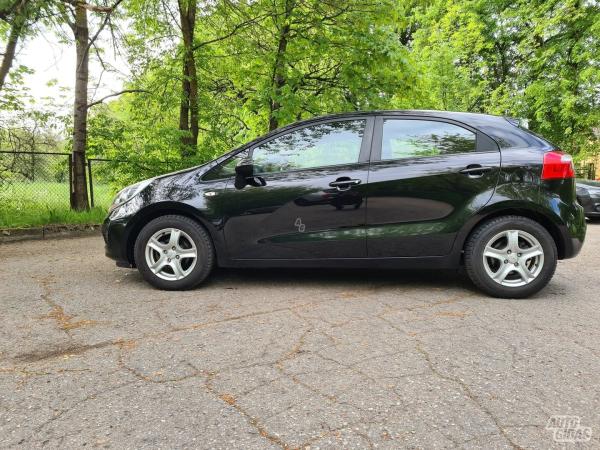 Melns Kia Rio 2011 Vilkaviškis, ar dzinēja tilpumu 1.10 L un nobraukumu 250 tūkst. km par 2900 €, foto 10 vietnē AUTOMOTO.COM.LV