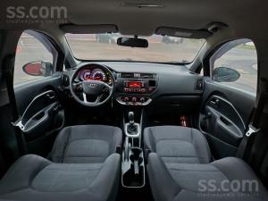 Melns Kia Rio 2012 Jelgava, ar dzinēja tilpumu 1.10 L un nobraukumu 299 tūkst. km par 2950 €, foto 11 vietnē AUTOMOTO.COM.LV