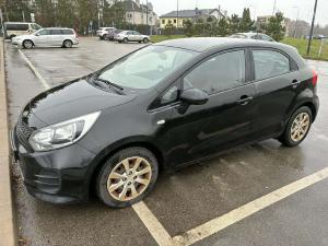 Black Kia Rio 2015 in Siauliai, with an engine capacity of 1.12 L and mileage of 220 thousand km for 3450 €, photo 5 on AUTOMOTO.COM.LV
