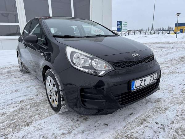 Melns Kia Rio 2016 Kretinga, ar dzinēja tilpumu 1.12 L un nobraukumu 220 tūkst. km par 3495 €, foto 2 vietnē AUTOMOTO.COM.LV