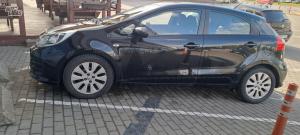 Black Kia Rio 2016 in Kaunas, with an engine capacity of 1.20 L and mileage of 148 thousand km for 4900 €, photo 8 on AUTOMOTO.COM.LV