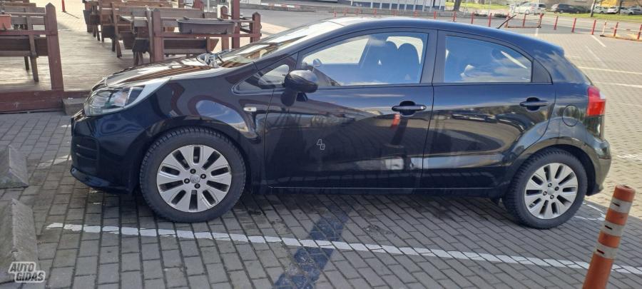 Black Kia Rio 2016 in Kaunas, with an engine capacity of 1.20 L and mileage of 148 thousand km for 4900 €, photo 9 on AUTOMOTO.COM.LV