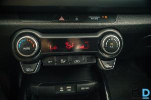 Melns Kia Rio 2017 Rīga, ar dzinēja tilpumu 1.40 L un nobraukumu 106 tūkst. km par 5990 €, foto 11 vietnē AUTOMOTO.COM.LV