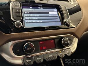 Black Kia Rio 2017 in Riga, with an engine capacity of 1.40 L and mileage of 134 thousand km for 7500 €, photo 28 on AUTOMOTO.COM.LV
