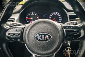 Black Kia Rio 2017 in Riga, with an engine capacity of 1.40 L and mileage of 0 thousand km for 5990 €, photo 12 on AUTOMOTO.COM.LV