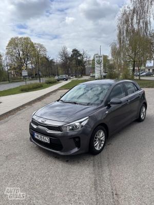 Melns Kia Rio 2017 Kauņa, ar dzinēja tilpumu 1.00 L un nobraukumu 170 tūkst. km par 5050 €, foto 9 vietnē AUTOMOTO.COM.LV