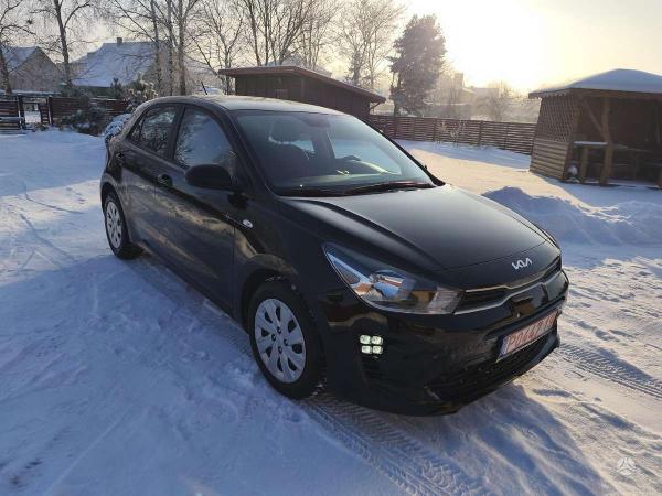 Melns Kia Rio 2022 Šauļi, ar dzinēja tilpumu 1.20 L un nobraukumu 21 tūkst. km par 9600 €, foto 5 vietnē AUTOMOTO.COM.LV