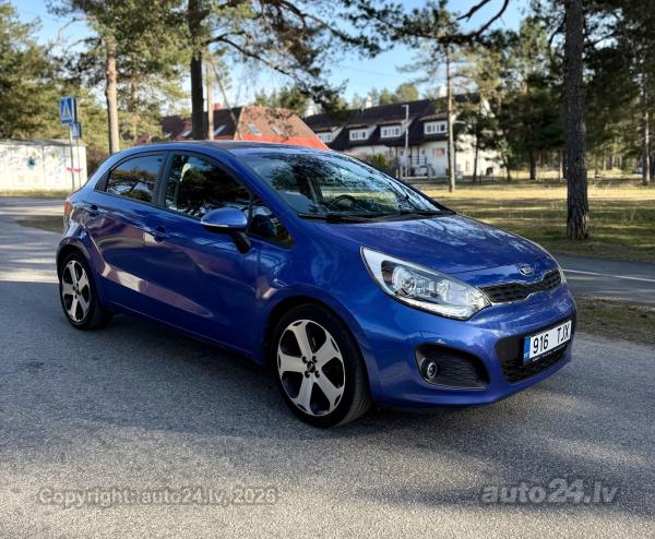 Blue Kia Rio 2012 in Tallinn, with an engine capacity of 1.40 L and mileage of 108 thousand km for 5200 €, photo 1 on AUTOMOTO.COM.LV