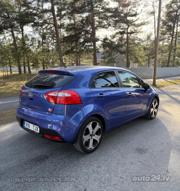 Blue Kia Rio 2012 in Tallinn, with an engine capacity of 1.40 L and mileage of 108 thousand km for 5200 €, photo 4 on AUTOMOTO.COM.LV