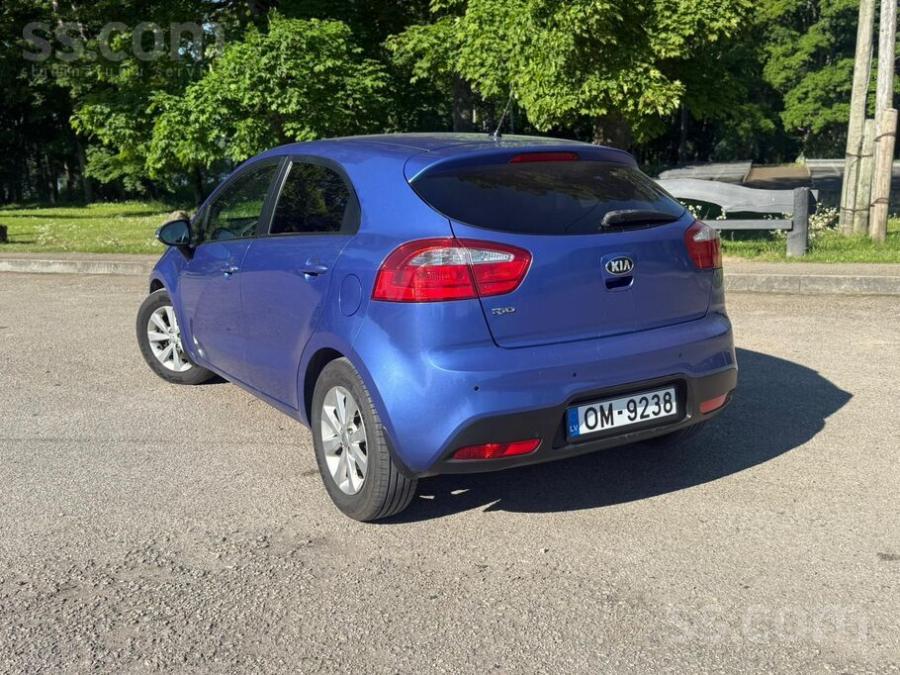 Zils Kia Rio 2012 Aizkraukle, ar dzinēja tilpumu 1.40 L un nobraukumu 178 tūkst. km par 4100 €, foto 5 vietnē AUTOMOTO.COM.LV