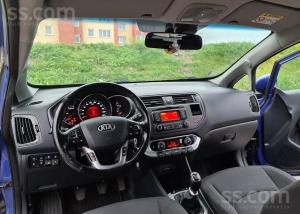 Zils Kia Rio 2014 Madona, ar dzinēja tilpumu 1.40 L un nobraukumu 200 tūkst. km par 4795 €, foto 8 vietnē AUTOMOTO.COM.LV