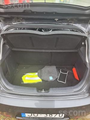Zils Kia Rio 2015 Rīga, ar dzinēja tilpumu 1.20 L un nobraukumu 231 tūkst. km par 3500 €, foto 10 vietnē AUTOMOTO.COM.LV