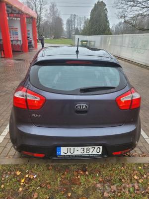 Zils Kia Rio 2015 Rīga, ar dzinēja tilpumu 1.20 L un nobraukumu 231 tūkst. km par 3500 €, foto 11 vietnē AUTOMOTO.COM.LV