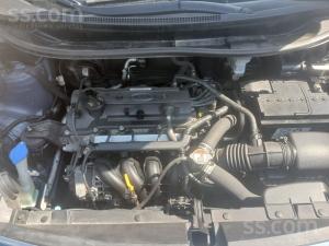 Blue Kia Rio 2015 in Riga, with an engine capacity of 1.30 L and mileage of 130 thousand km for 3500 €, photo 6 on AUTOMOTO.COM.LV