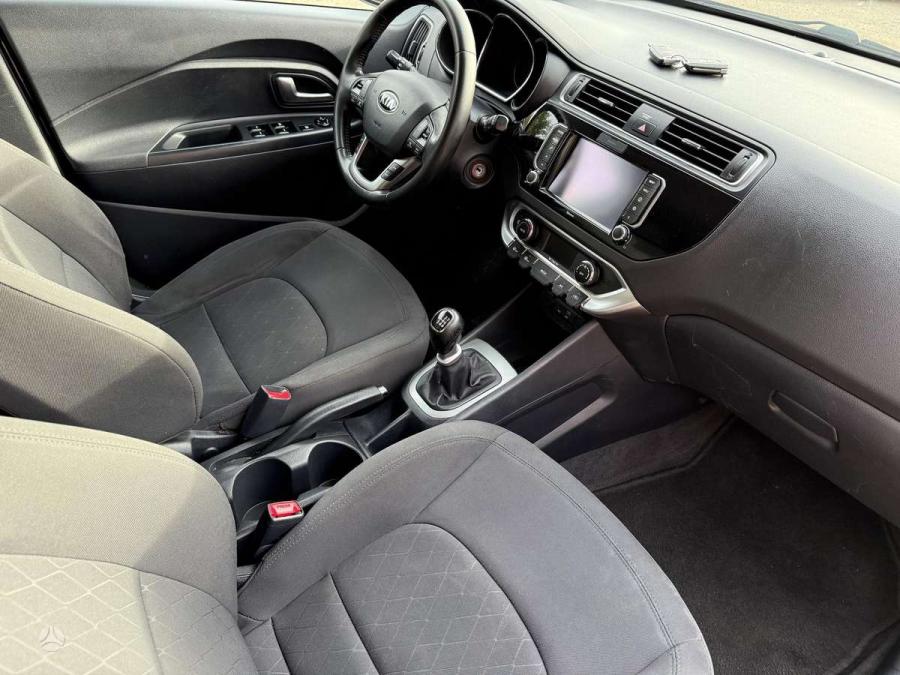 Zils Kia Rio 2015 Ukmergė, ar dzinēja tilpumu 1.40 L un nobraukumu 230 tūkst. km par 3450 €, foto 9 vietnē AUTOMOTO.COM.LV