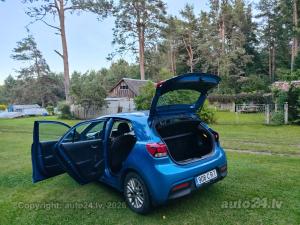Blue Kia Rio 2023 in Valga, with an engine capacity of 1.20 L and mileage of 17 thousand km for 13000 €, photo 8 on AUTOMOTO.COM.LV