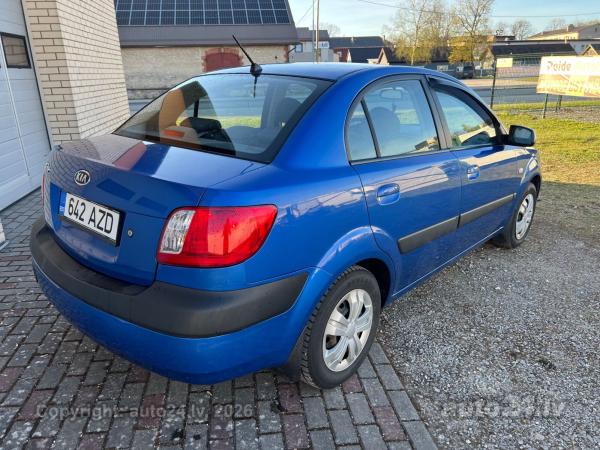 Blue Kia Rio 2006 in Paide, with an engine capacity of 1.40 L and mileage of 127 thousand km for 2799 €, photo 7 on AUTOMOTO.COM.LV