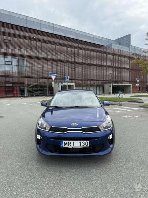 Blue Kia Rio 2018 in Klaipeda, with an engine capacity of 1.59 L and mileage of 193 thousand km for 7400 €, photo 11 on AUTOMOTO.COM.LV