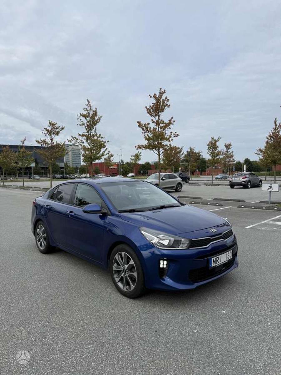Blue Kia Rio 2018 in Klaipeda, with an engine capacity of 1.59 L and mileage of 193 thousand km for 7400 €, photo 13 on AUTOMOTO.COM.LV
