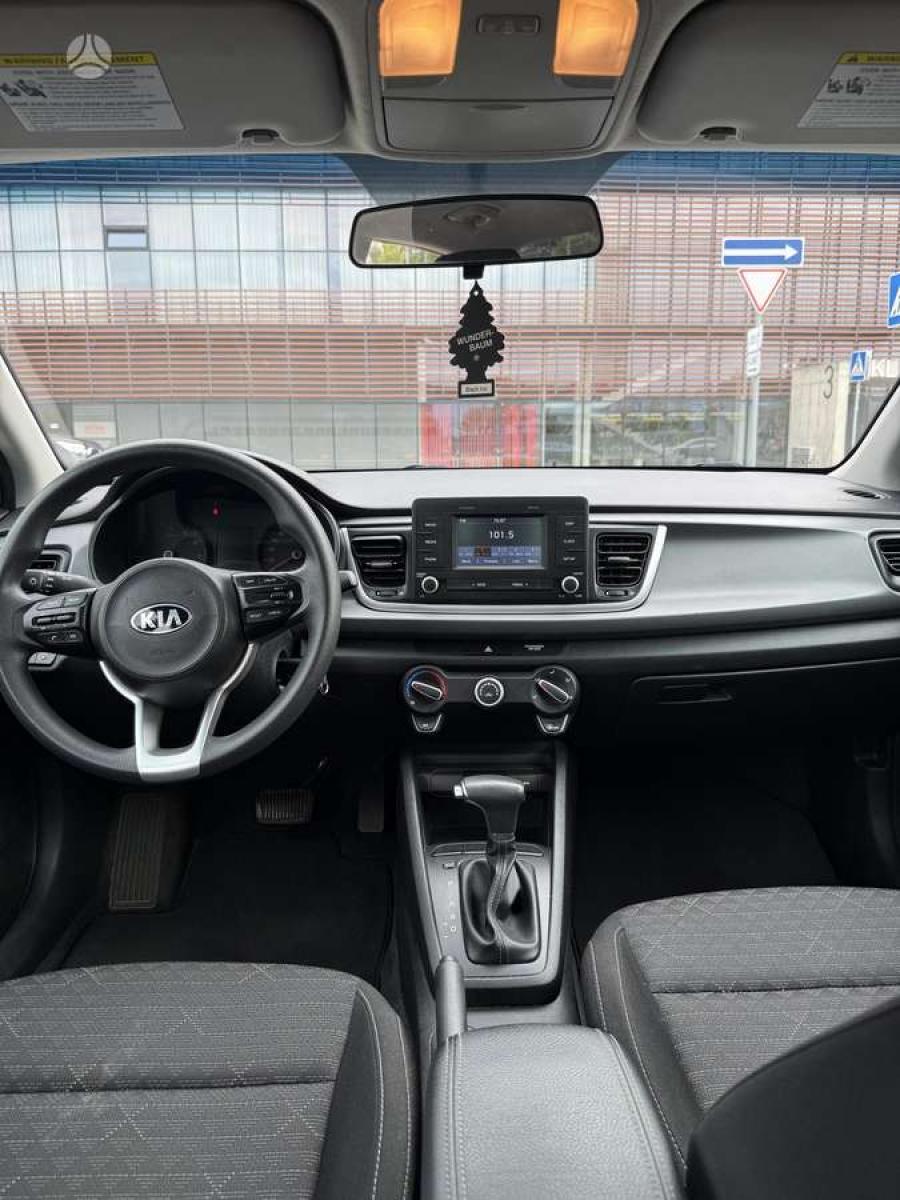 Blue Kia Rio 2018 in Klaipeda, with an engine capacity of 1.59 L and mileage of 193 thousand km for 7400 €, photo 17 on AUTOMOTO.COM.LV