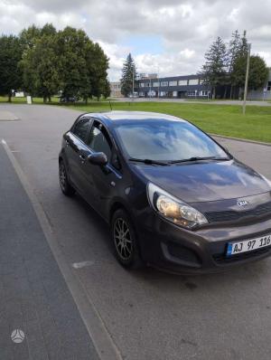 Brown Kia Rio 2013 in Silute, with an engine capacity of 0.00 L and mileage of 280 thousand km for 3200 €, photo  on AUTOMOTO.COM.LV