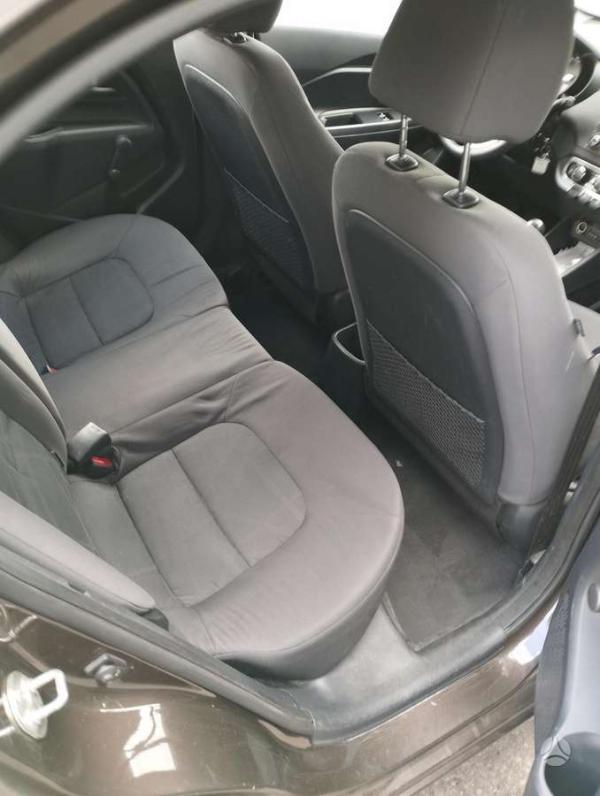 Brown Kia Rio 2013 in Silute, with an engine capacity of 0.00 L and mileage of 280 thousand km for 3200 €, photo 7 on AUTOMOTO.COM.LV