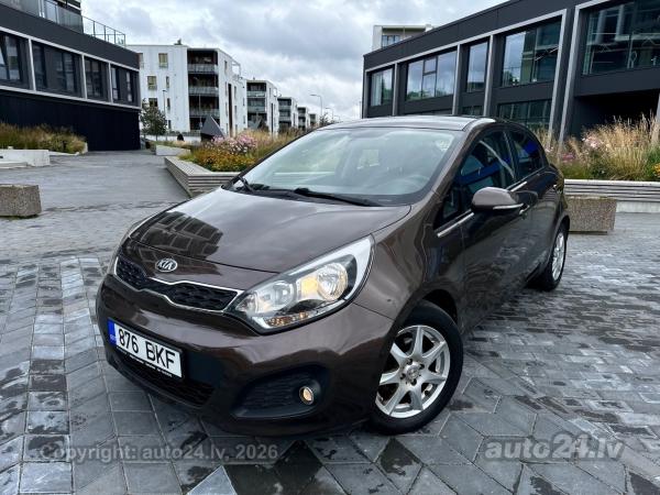Kia Rio 2013 Tallina vietnē Brūns Kia Rio 2013 Tallina, ar dzinēja tilpumu 1.20 L un nobraukumu 100 tūkst. km par 4499 €, foto 4 vietnē AUTOMOTO.COM.LV