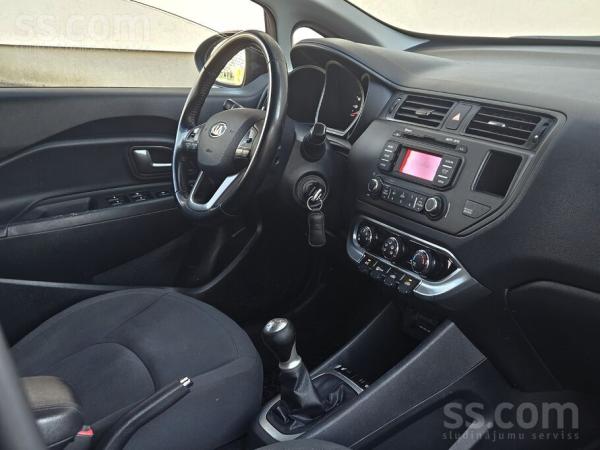 Brūns Kia Rio 2014 Jelgava, ar dzinēja tilpumu 1.30 L un nobraukumu 149 tūkst. km par 3600 €, foto 7 vietnē AUTOMOTO.COM.LV