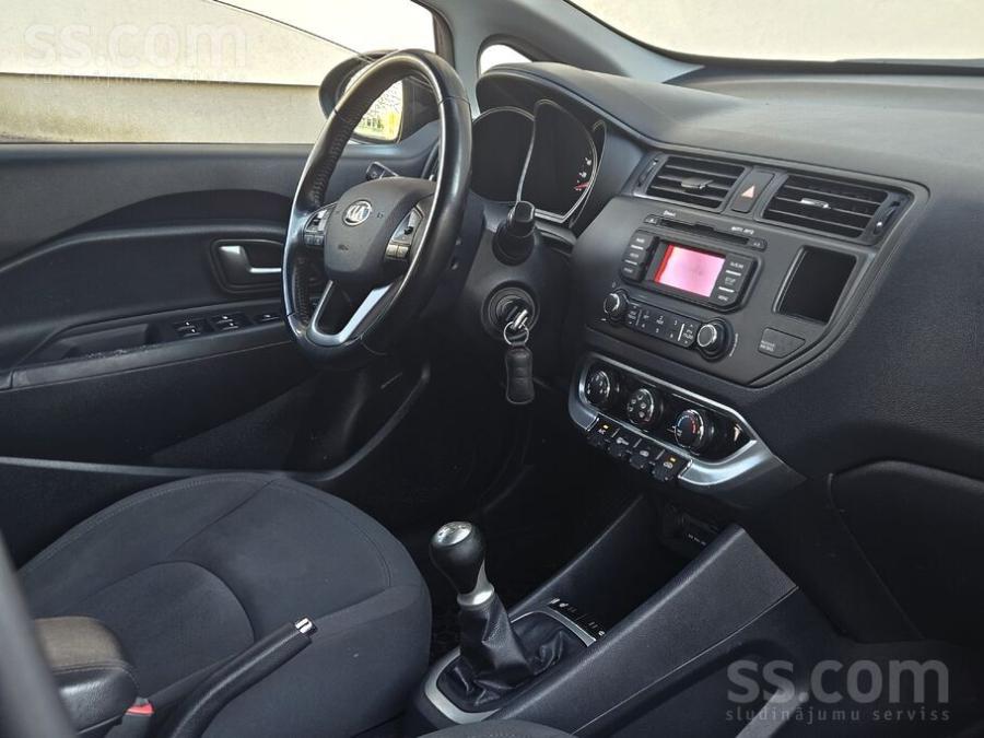Brūns Kia Rio 2014 Jelgava, ar dzinēja tilpumu 1.30 L un nobraukumu 149 tūkst. km par 3600 €, foto 8 vietnē AUTOMOTO.COM.LV