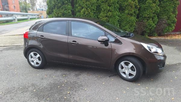Brūns Kia Rio 2014 Rīga, ar dzinēja tilpumu 1.20 L un nobraukumu 115 tūkst. km par 5200 €, foto 5 vietnē AUTOMOTO.COM.LV