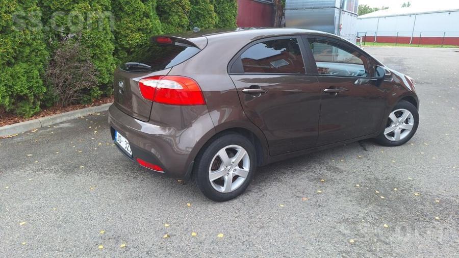 Brūns Kia Rio 2014 Rīga, ar dzinēja tilpumu 1.20 L un nobraukumu 115 tūkst. km par 5200 €, foto 6 vietnē AUTOMOTO.COM.LV
