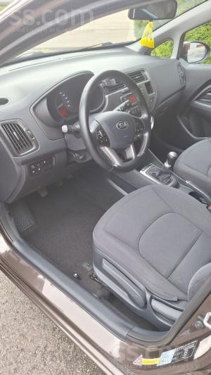 Brūns Kia Rio 2014 Rīga, ar dzinēja tilpumu 1.20 L un nobraukumu 115 tūkst. km par 5200 €, foto 13 vietnē AUTOMOTO.COM.LV