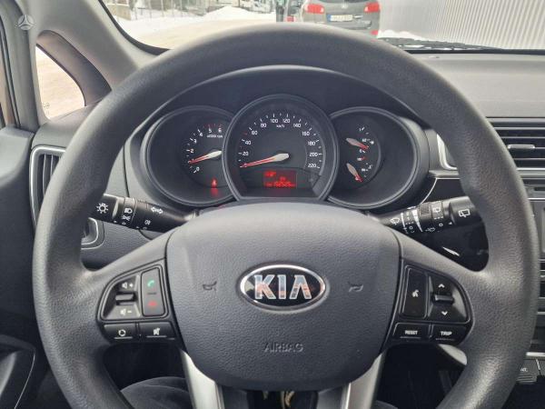 Brūns Kia Rio 2015 Ukmergė, ar dzinēja tilpumu 0.00 L un nobraukumu 162 tūkst. km par 4000 €, foto 7 vietnē AUTOMOTO.COM.LV