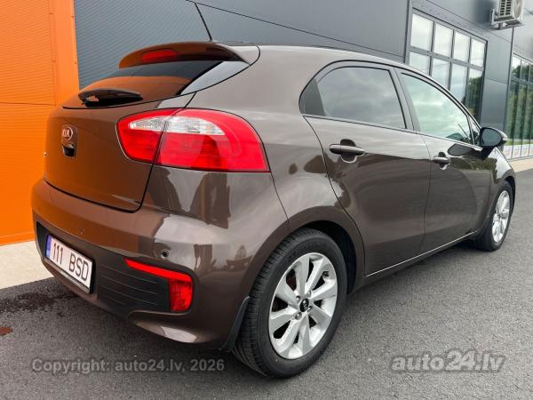 Brūns Kia Rio 2015 Kuresāre, ar dzinēja tilpumu 1.40 L un nobraukumu 57 tūkst. km par 8890 €, foto 7 vietnē AUTOMOTO.COM.LV
