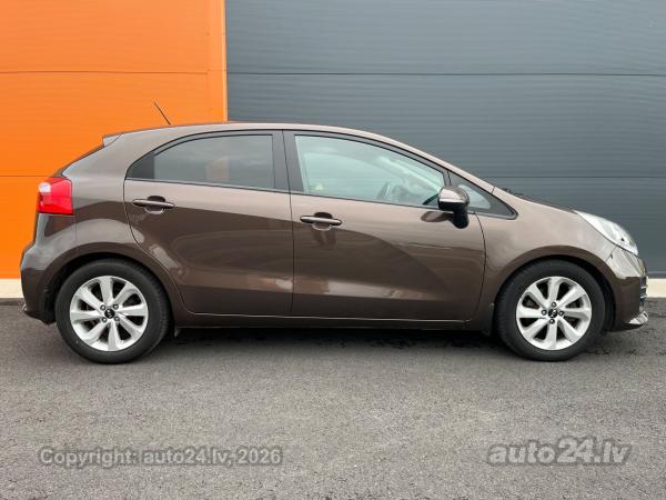 Brūns Kia Rio 2015 Kuresāre, ar dzinēja tilpumu 1.40 L un nobraukumu 57 tūkst. km par 8890 €, foto 8 vietnē AUTOMOTO.COM.LV