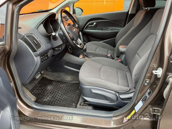 Brūns Kia Rio 2015 Kuresāre, ar dzinēja tilpumu 1.40 L un nobraukumu 57 tūkst. km par 8890 €, foto 10 vietnē AUTOMOTO.COM.LV